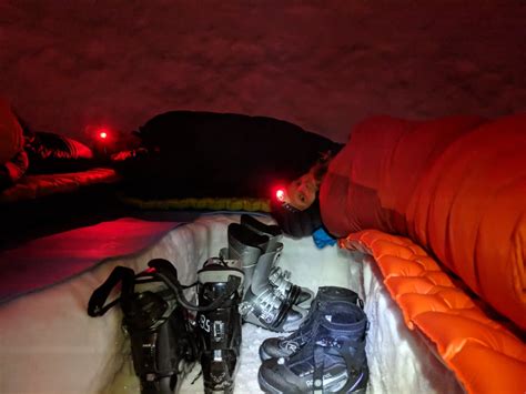 How To Build An Igloo You Can Sleep In We Are Explorers