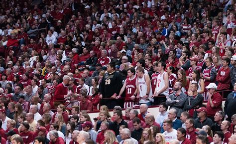 I Think Im In The Wrong Section X Post Rcollegebasketball Rpurdue