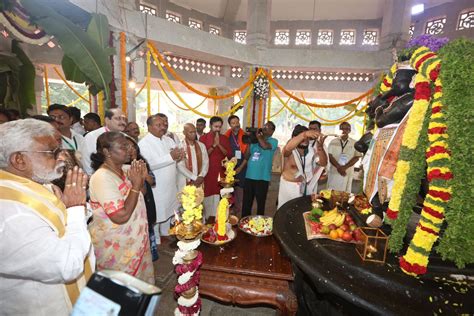 Y V Subba Reddy On Twitter భారత గౌరవ రాష్ట్రపతి శ్రీమతి ద్రౌపది ముర్ము గారు ఈ రోజు అలిపిరి