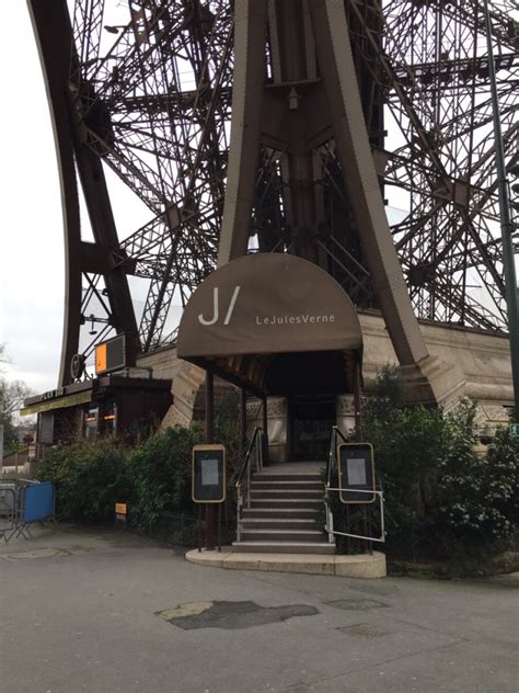 프랑스 파리 에펠탑 꼭대기 미슐랭 2스타 식당 Lejulesverne 네이버 블로그