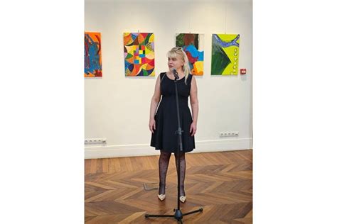 „Инвестбанк“ АД с благотворителна изложба на картини на деца лишени от родителска грижа