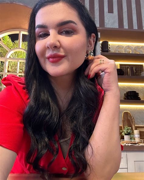 hi my lovelies miss me cuz i know i miss u all 🙌 ️ i m sorry i ve