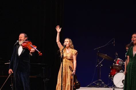 Annie Moses Band Amazes Audience At An Unforgettable Evening At Pearl
