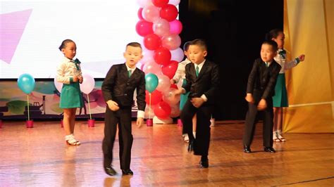 Улсын тэргүүний 10 р цэцэрлэг ДЭЛБЭЭ хамтлаг Youtube