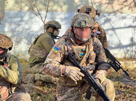 Бійці ДПСУ мінометним вогнем знищили позицію окупантів на Донеччині ВІДЕО Новости Section