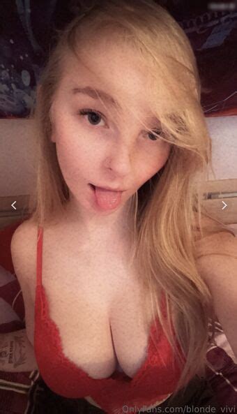 Blonde Vivi Nude FitNakedGirls Photos