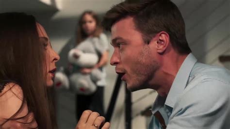 С ВИДУ ВСЁ КАЖЕТСЯ ПРЕКРАСНЫМ НО НАСТОЯЩИЙ МРАК ВНУТРИ Ирония любви ВСЕ СЕРИИ Мелодрама