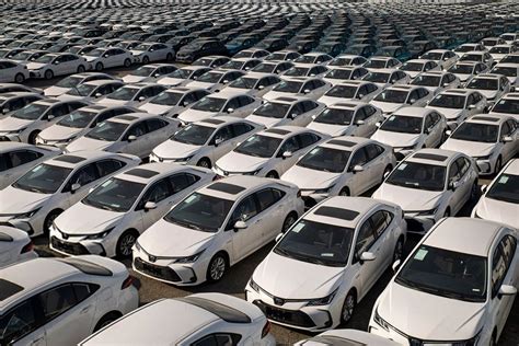 شایعهای که قیمت خودرو را گران کرد جدول