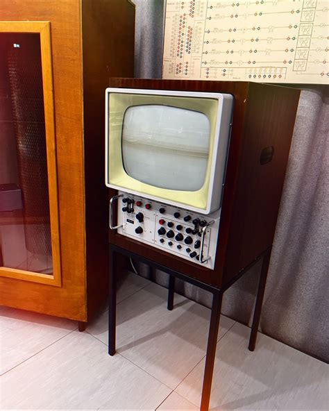 Andrei Melnikov On Linkedin People Spend About 6 Hours And 58 Minutes Worldwide On Their