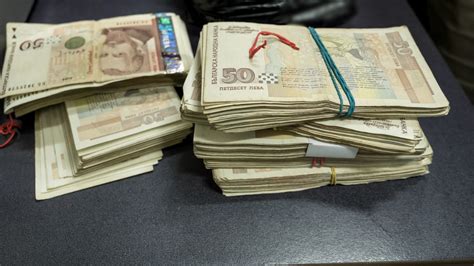 Криминално проявен задигна голяма сума пари от къща в София Новини бг