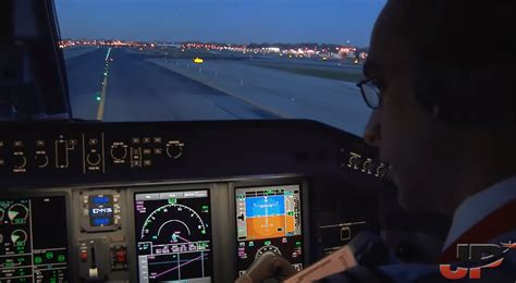 Piloting Embraer 175 From New York La Guardia Cockpit Views Sky Today