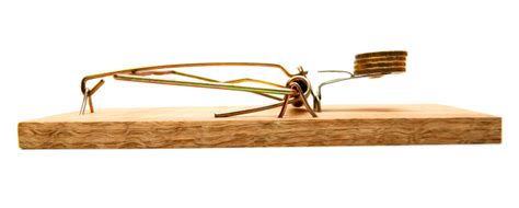 쥐덫 및 골드 동전 흰색 배경에 금융에 대한 스톡 사진 및 기타 이미지 금융 도둑질 범죄 동전 Istock