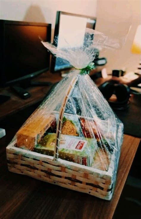 Shahzoab Khan Shazz On Linkedin Happy To Receive This Ramadan T Basket Thank You Lucid