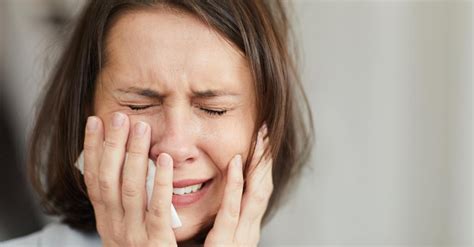 ახალგაზრდა დედის მწარე ცხოვრება რომლის მშობლებიც ფულით დახმარებაზე უარს ამბობენ რჩევები