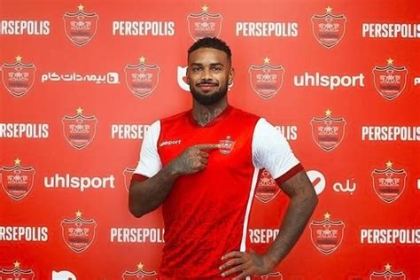 عکس مقصد مهاجم فراری پرسپولیس سرانجام مشخص شد بازگشت لوکادیا به