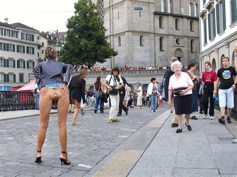 Flashing Her Ass And Showing Her Buttplug In Prnpabb Flashing Her Ass And Showing Her Buttplug In Prnpabb