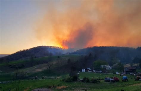 Multiple Crews On Hand To Contain Large Fire In Pendleton County Wv