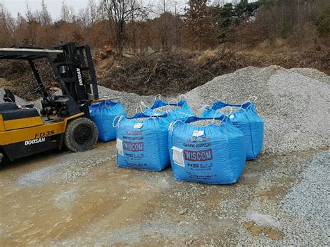 음성군 모래 자갈 골재 친모래 톤백작업 시멘트 벽돌 조경석 잡석 마사토 자갈 해사 혼합석 육사 황토