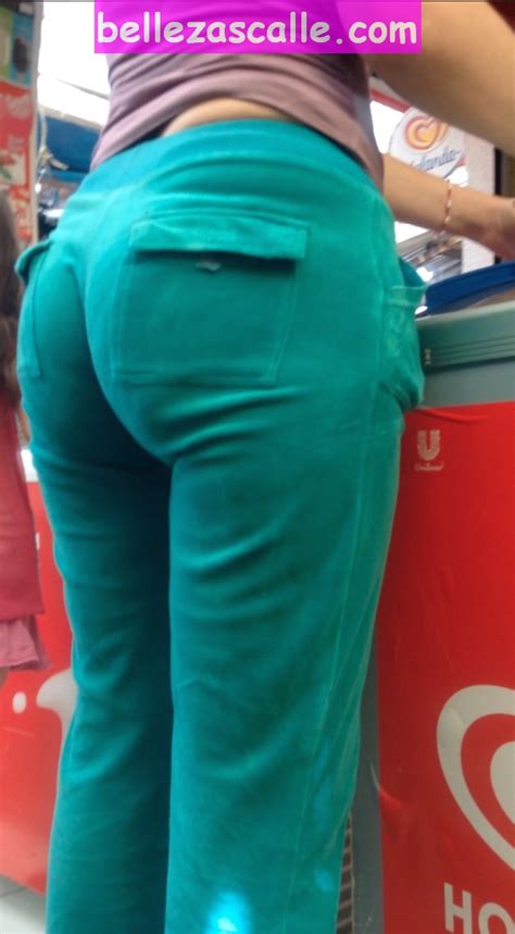 Hermosa Mujer Madura Con Cuerpaso Mujeres Bellas En La Calle