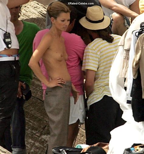 Nagie Celebrytki Kate Moss Nude Tits Porn Pic