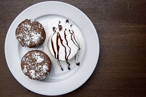 클립 아트에 대 한 화이트 크림 컵 케 익 벡터 일러스트 레이 션 화이트 크림 아이스크림 컵 컵케이크 Png 일러스트 및 벡터 에 대한 무료 다운로드 Pngtree