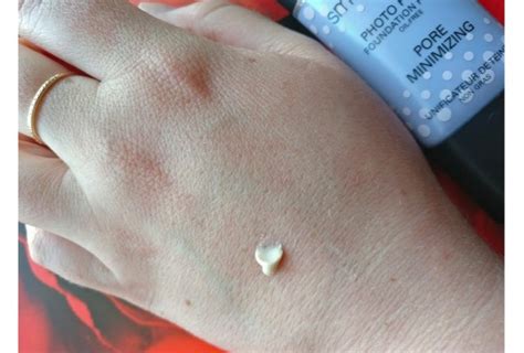 The Smashbox Pore Minimising Primer Is Our Latest Obsession Beaut Ie
