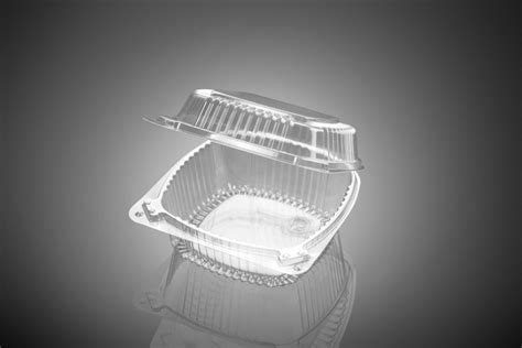 Clear Hinged Clamshell Container