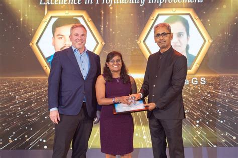 I Am Incredibly Grateful And Honored To Receive This Award Thank You For The Encouragement And