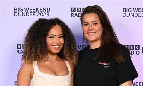 Love Island S Amber Gill Breaks Silence On Sexuality