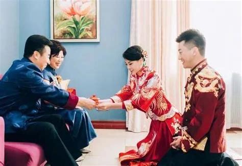 婚礼敬茶改口环节放在什么时候 婚礼敬茶改口有什么讲究