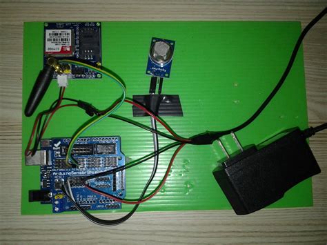 มินิโปรเจค Arduino ตรวจจับควันด้วย Mq 2 แจ้งเตือนผ่านทาง Sms