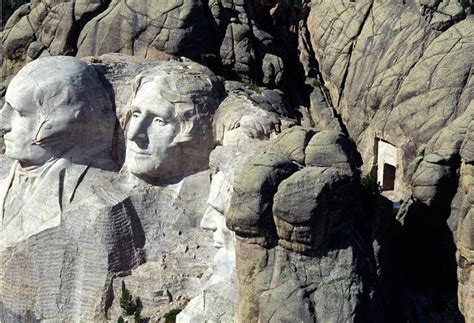 El Monte Rushmore Curiosidades Secretos Y Misterios Eeuu Gmr Idiomas