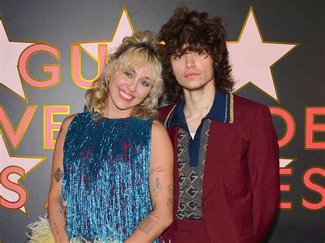 Miley Cyrus Dating History From Liam Hemsworth To Maxx Morando