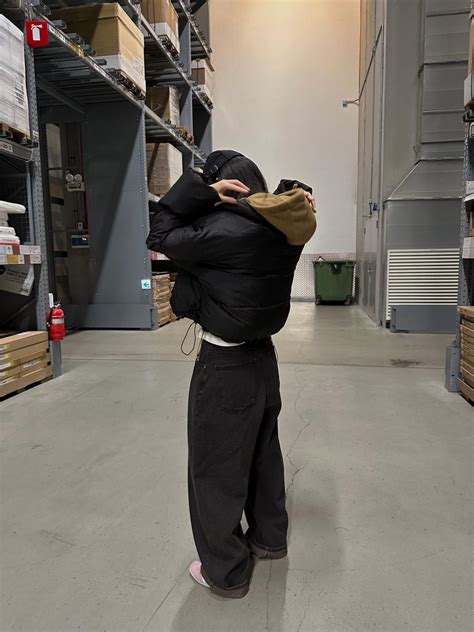 하이넥 크롭 투웨이 웰론 패딩 에이블리