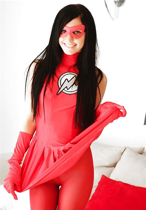 Cosplay Striptease By Catie Minx Porn Pictures Xxx Photos Sex Images 1929224 Pictoa