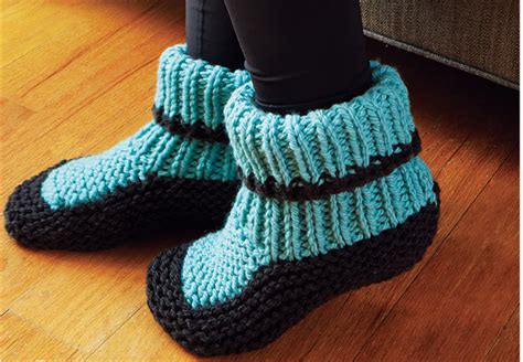 Easy To Knit Bulky Slippers Knitting Pattern • Craftdrawer
