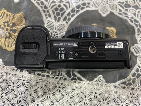 Sony Zve 10 Photography Cameras On Carousell