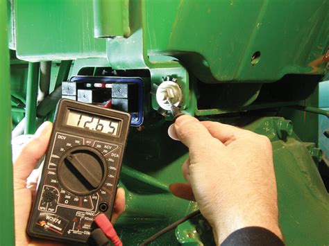 How To Use A Multimeter On A Car Fuse Box At Evelyn Bromley Blog