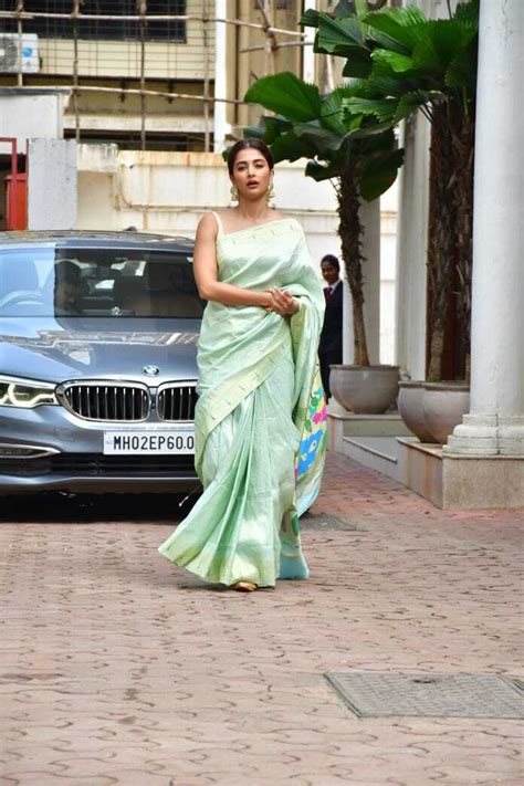 Pooja Hegde Joins Shilpa Shetty For Ganapati Bappa Darshan In