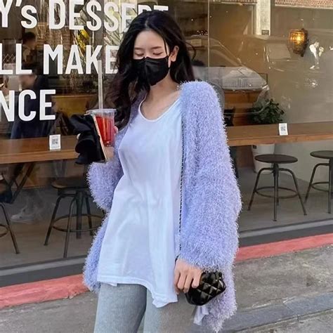 한국 세련된 가을과 겨울 게으른 기질 V Neck 플러시 디자인 느슨한 올 매칭 니트 카디건 스웨터 겉옷 여성