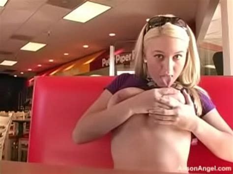 Alison Flashing XVIDEOS COM