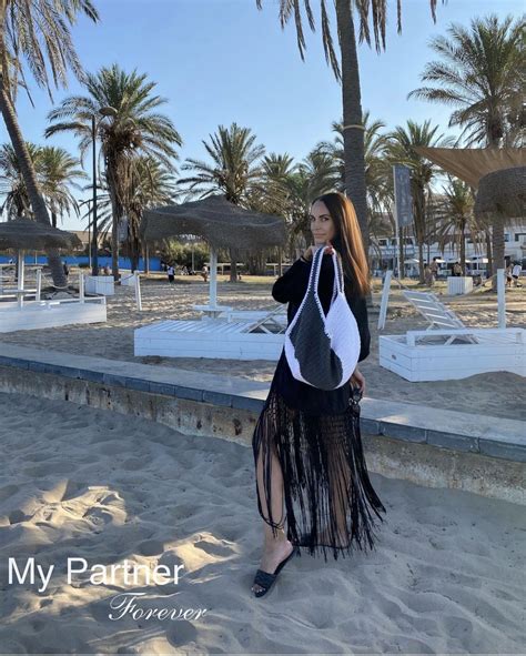 Mature Ukraine Bride Alyona From Kiev Ukraine