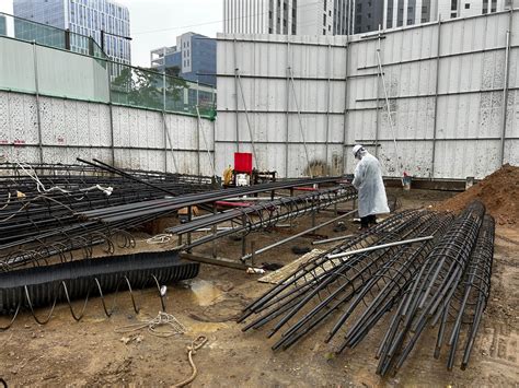 [2023년 5월 27일] 보행자 안전통로 방호서반 설치 도로면 차수공사 실시 Ncmn