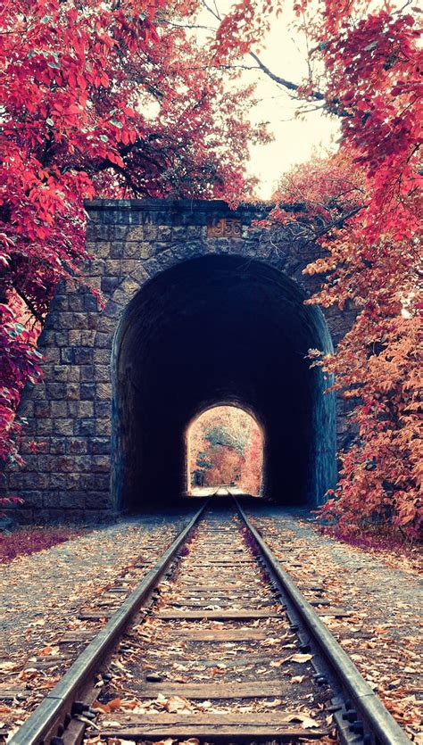 Train Tunnel Wallpapers 4k Hd Train Tunnel Backgrounds On Wallpaperbat