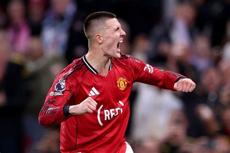 Man Utd Fixtures Compared To Liverpool In Champions League Race