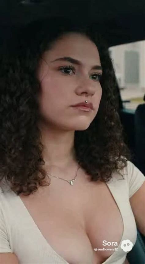 Fender Bender By Giantessaicontent On Deviantart