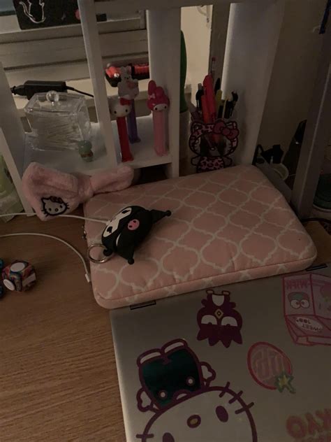 Hello Kitty Dorm Update Collecting Weezer 😏 Rhellokitty