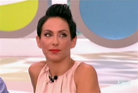 Ερχεται η πρώτη σχολή του σεξ στην Αθήνα Θα έχει από μαθήματα στριπτίζ