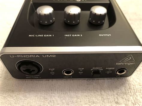 Behringer Interface Black Reverb