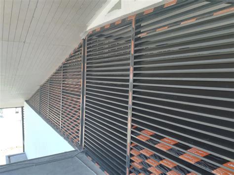 ระแนงเกล็ดระบายอาก รับติดตั้งกระจกและอลูมิเนียม By ช่างโอ